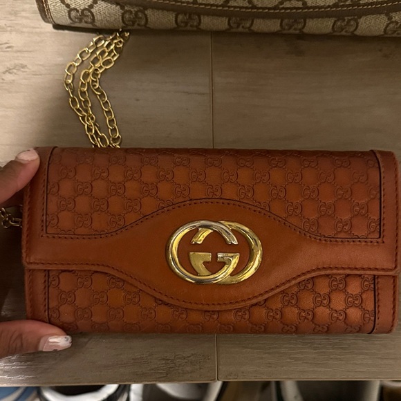 Gucci | Bags | Gucci Tan Leather Gg Clutch With Gold Chain | Poshmark